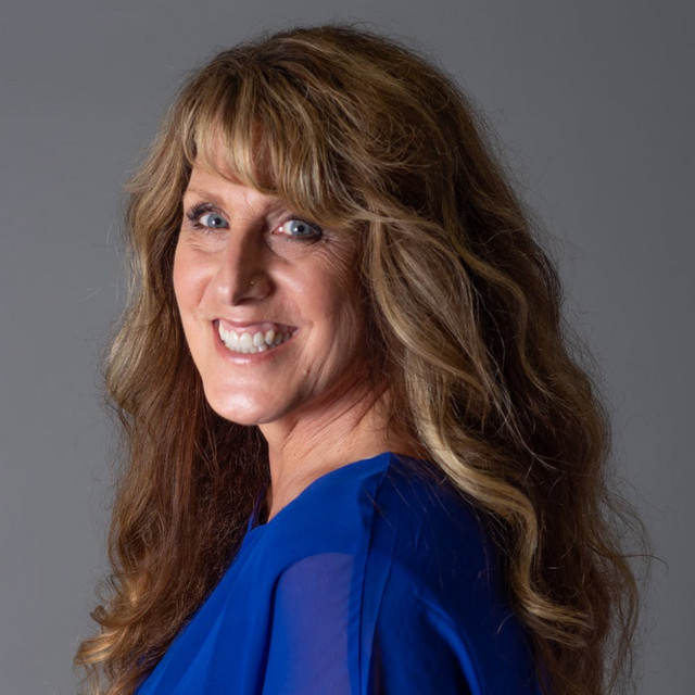 Special Guest #30: Author of Victorious Heart Kim Peacock - Come To ...