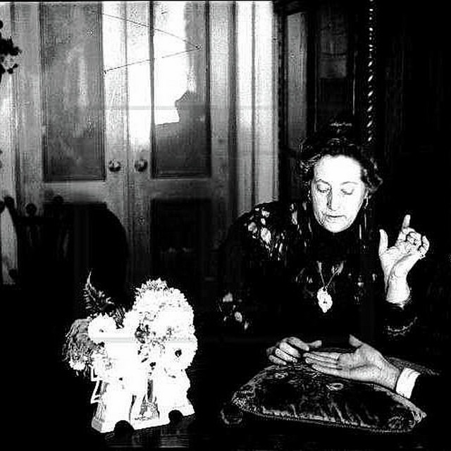 Madame Brouillard: a vidente lisboeta que fez fortuna no início do ...