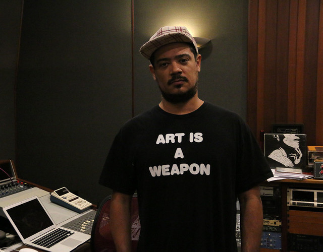 Daniel Ganjaman - Playlost.fm
