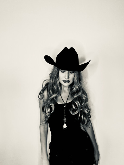 Songs written by Mary Kutter - playlist by omgimasongwriter | Spotify