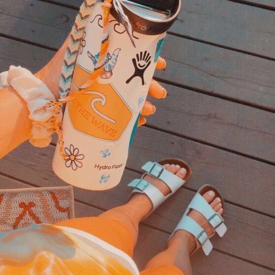 pov: it’s summer 2019 and ur scrolling through tik tok - playlist by ...