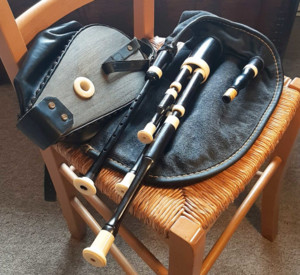 Smallpipes, Lowland & Highland bagpipes - playlist by swinglabacaisse ...