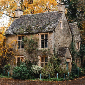 writing in an English cottage - playlist by Abigolas | Spotify