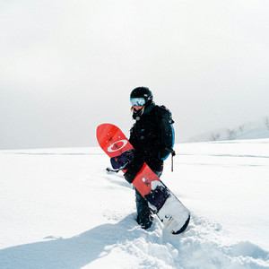 Snowboard EDM - playlist by Dineelen Chetty | Spotify