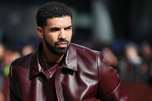 Drake Mixtape - playlist by Garret Simmer | Spotify