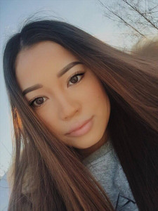 Angelina Thi Nguyen on Spotify