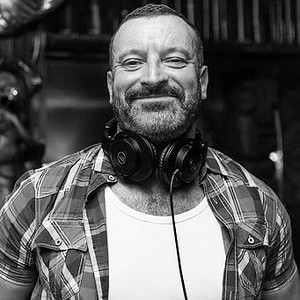 DJ LIAM on Spotify