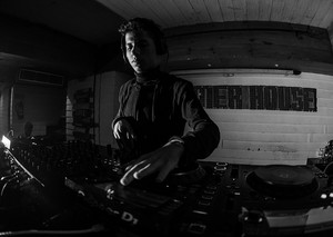 Dekstro | Spotify
