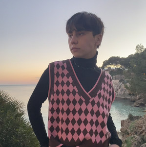 Adri on Spotify