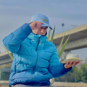 𝑪𝒂𝒓𝒍𝒐𝒔 𝒎𝒂𝒓 on Spotify