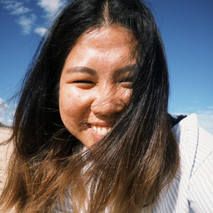 Grace de Luna on Spotify