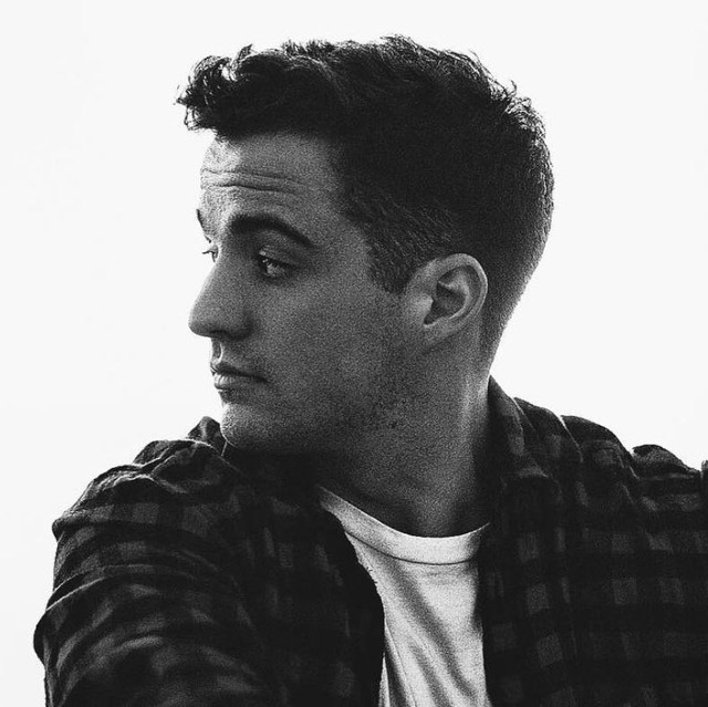 Stephen Puth - Christmas Music